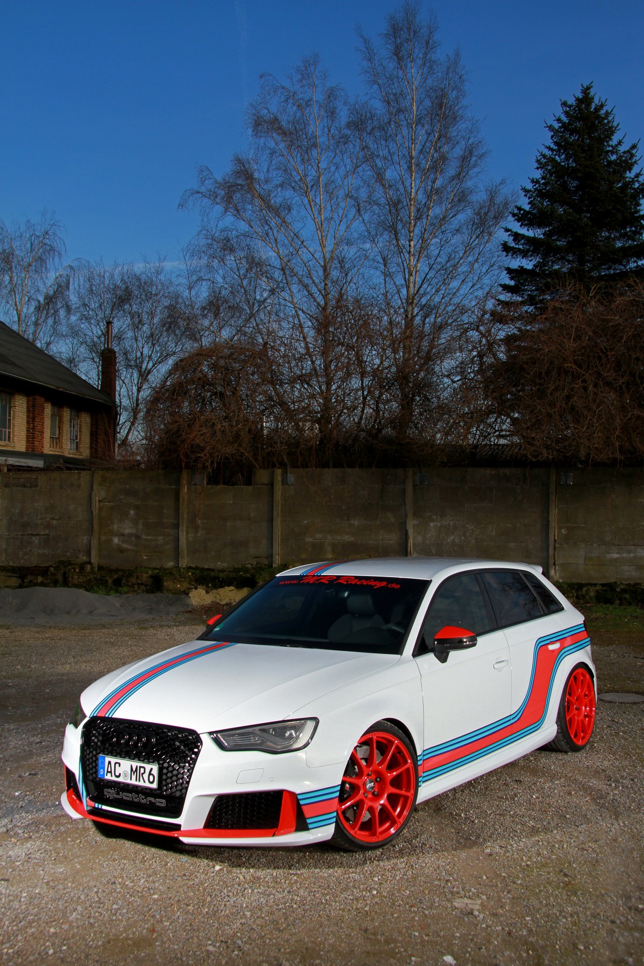 Heiligschennis! Een Audi RS3 met Martini-pyjama [535 pk]