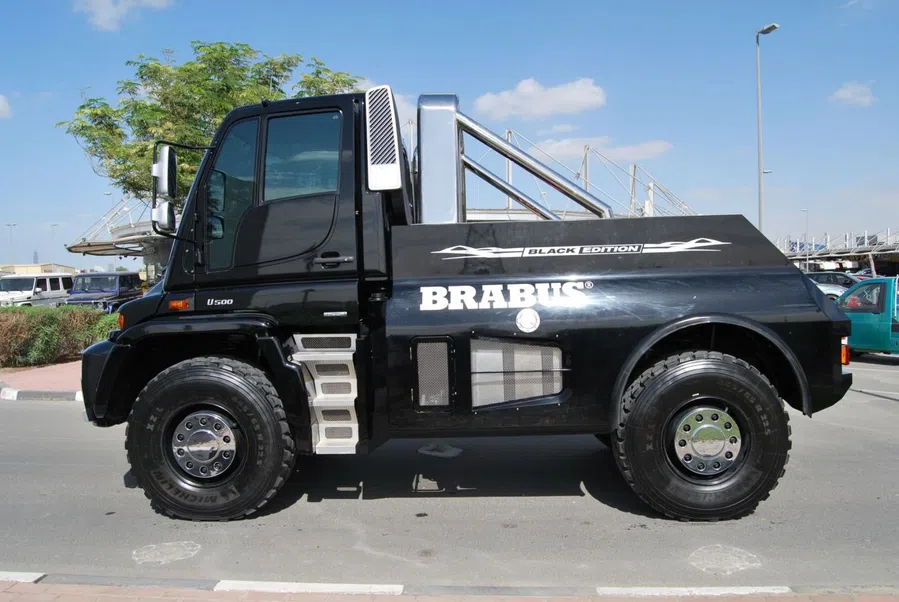 Bijzondere occasion: Brabus Unimog U500 Black Edition