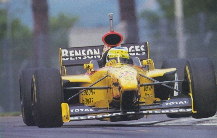 Dit zijn 9 van de lekkerste gele Formule 1-auto's