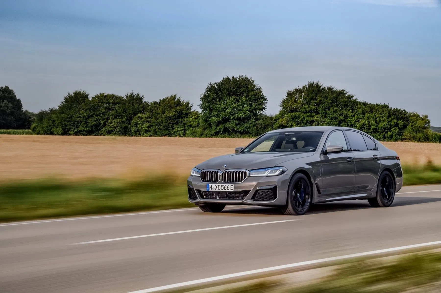 BMW 545e is de interessantste Fünfer van het moment