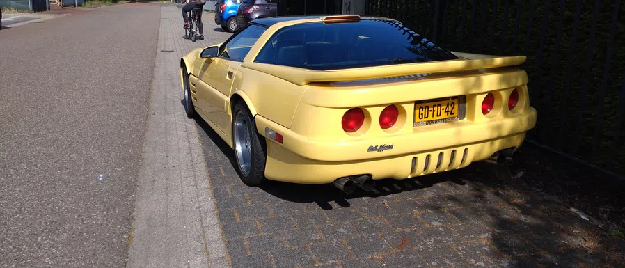 Chevrolet Corvette C4 met bodykit