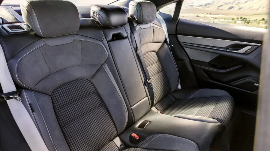 Porsche Taycan facelift 2024