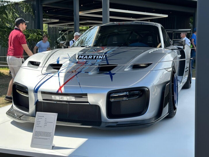 De 'nieuwe' Porsche 935 is nu straatlegaal!