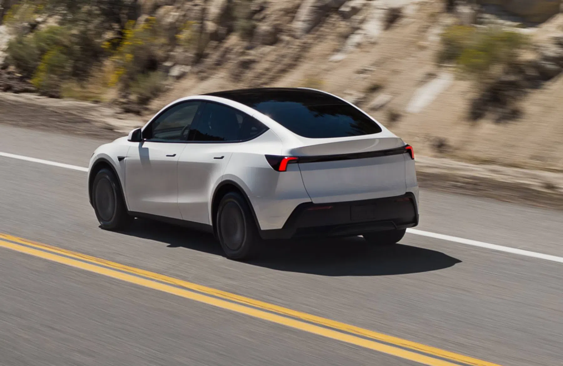De Tesla Model Y Standard Long Range heeft de grootste actieradius en ...