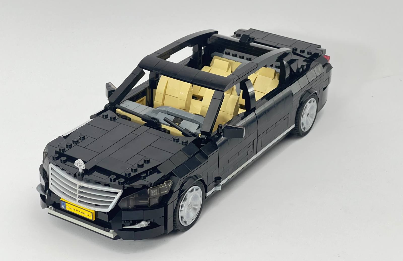 Jouw eigen auto van LEGO? Dankzij deze Nederlandse autoliefhebber kan het!