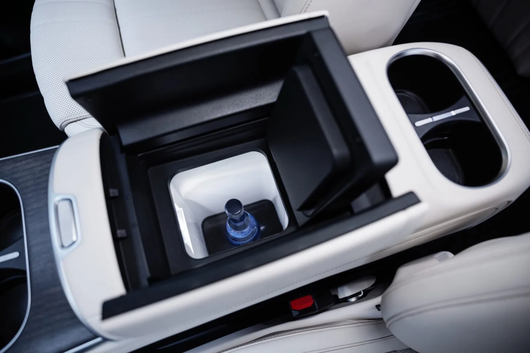 Vergeet de S-klasse: de Mercedes-Benz VLE is pas echt luxe