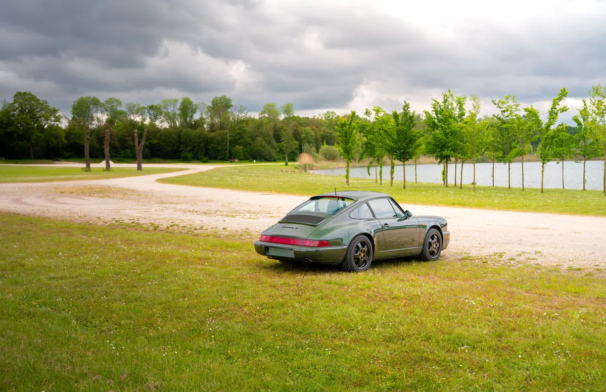 Porsche 964 3.6 Carrera 4