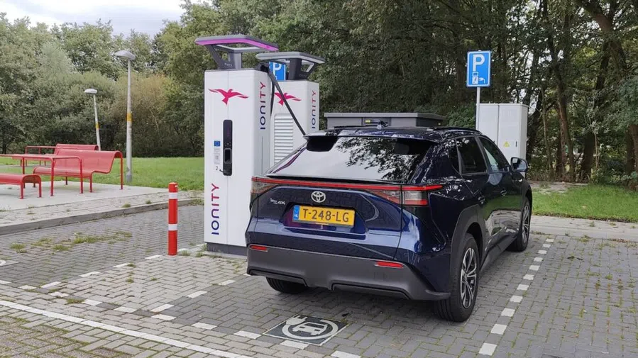 Snelladen bij Ionity is nu goedkoper