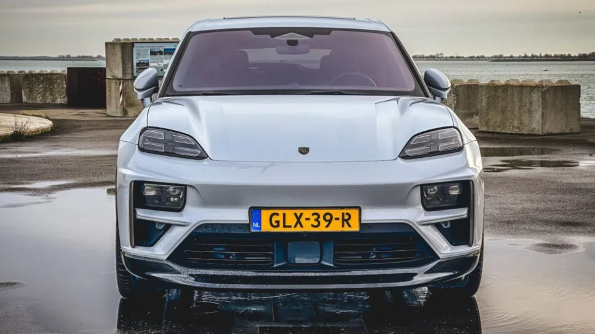 Kabinet wil btw verhogen, auto's nóg duurder