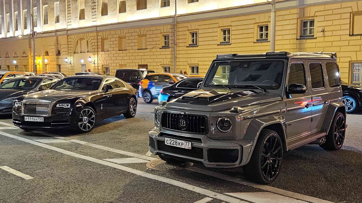 Brabus G700