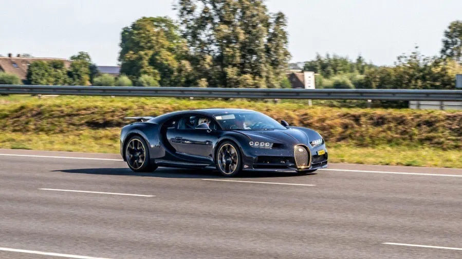 Nederlandse Bugatti laat zich na 3 jaar eindelijk zien