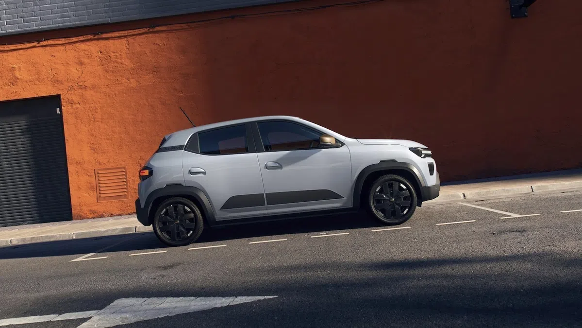 Nieuwe Dacia Spring: meer pk's en nog steeds zo goedkoop
